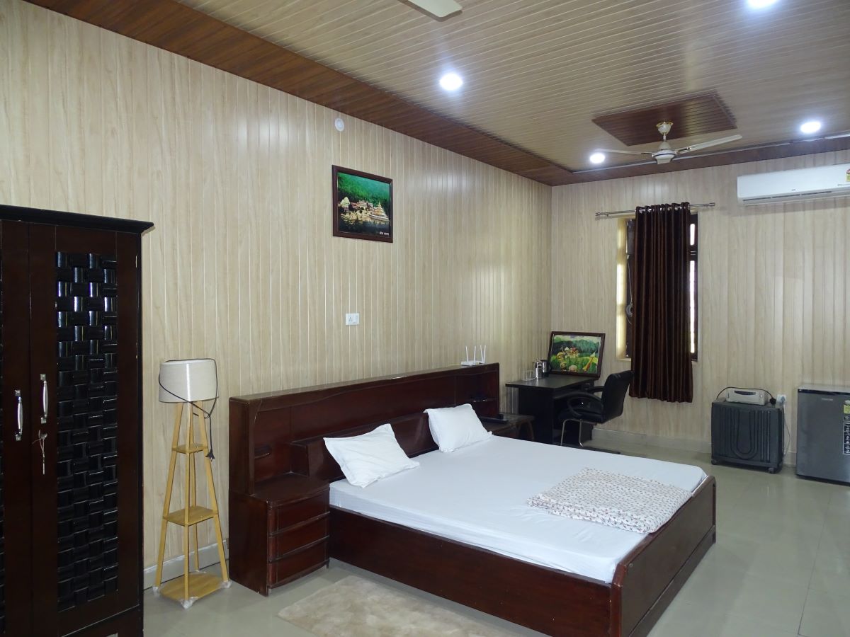 Guest Accommodation – ufta.in